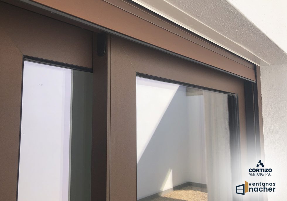 Ventanas Albalat dels Sorells - aluminio color óxido CORTIZO