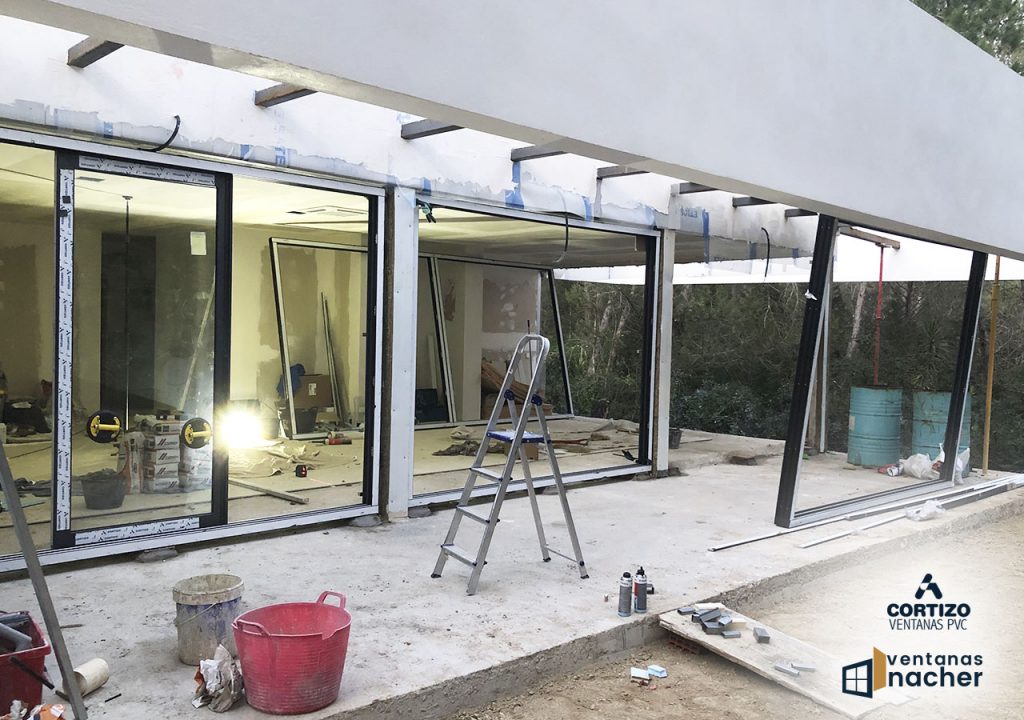 Ventanas de PVC Ibiza - Cortizo